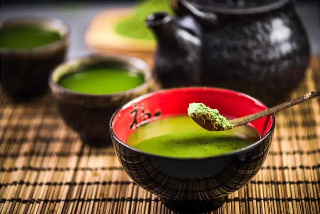 Tips on How to Make Matcha Without Whisk - Tiny Kitchen Divas